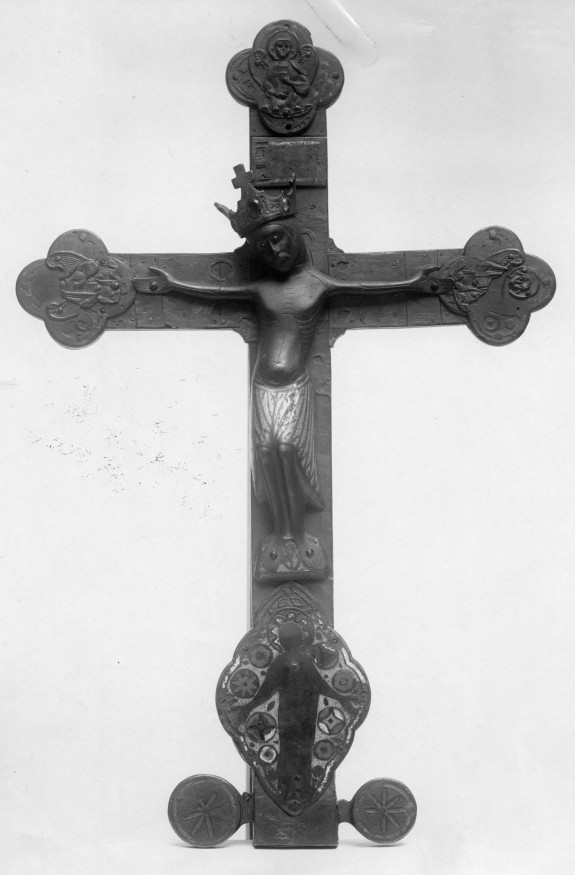Processional Cross | 44.229 | The Walters Art Museum