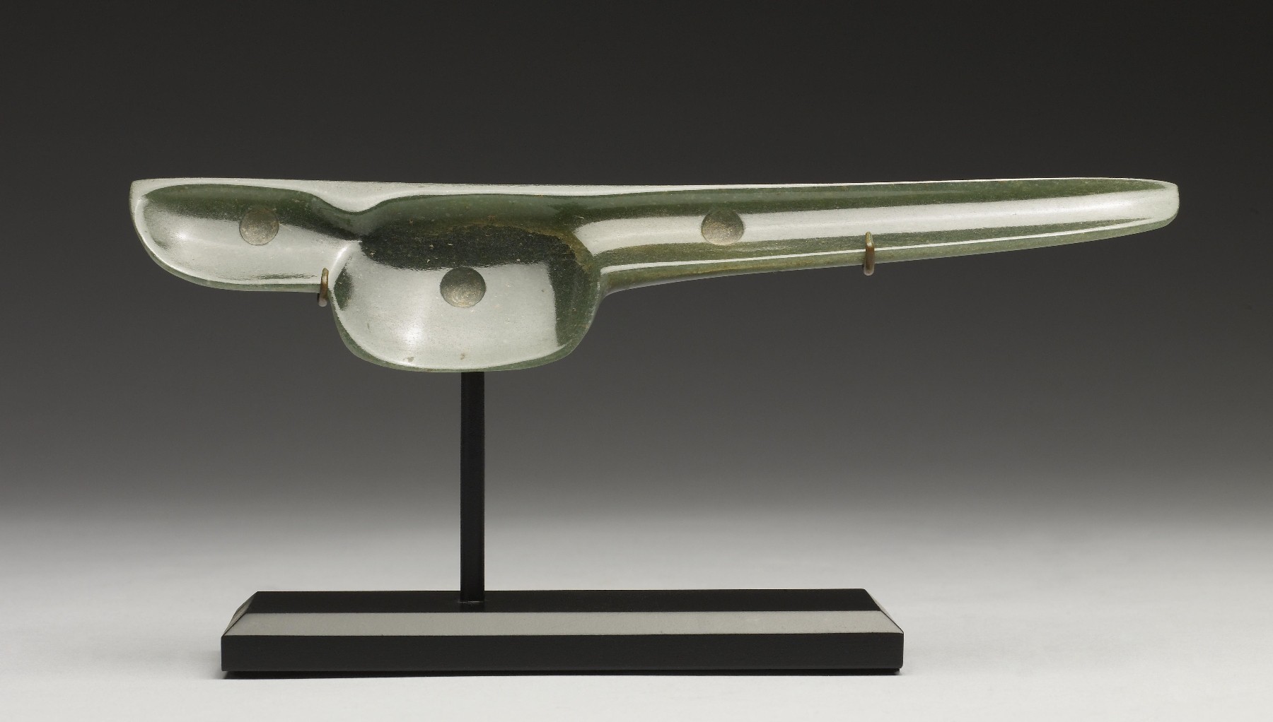 [OS] Olmec jadeite “spoon”. Mexico. Olmec. Date unknown [1800x1022] : r ...